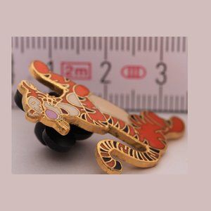 Disney | Jewelry | Disney Tiger Collectible Pin | Poshmark